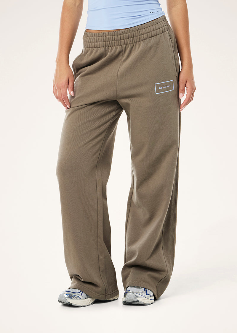 Kite Trackpant | Fawn | P.E Nation – P.E Nation Global